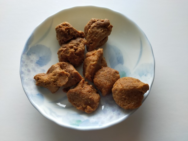 ネパールのお土産 Pustakari(プスタカリ）レビュー | カフェオレをのみながら